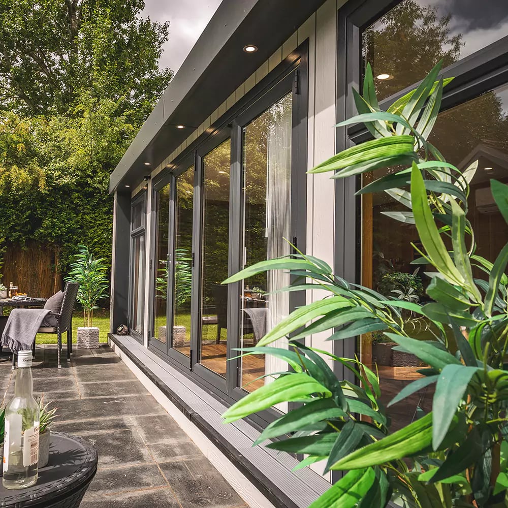 Choosing your garden room cladding: The Benefits of Composite Cladding